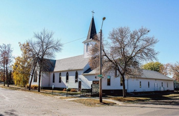 Home - Medina, ND